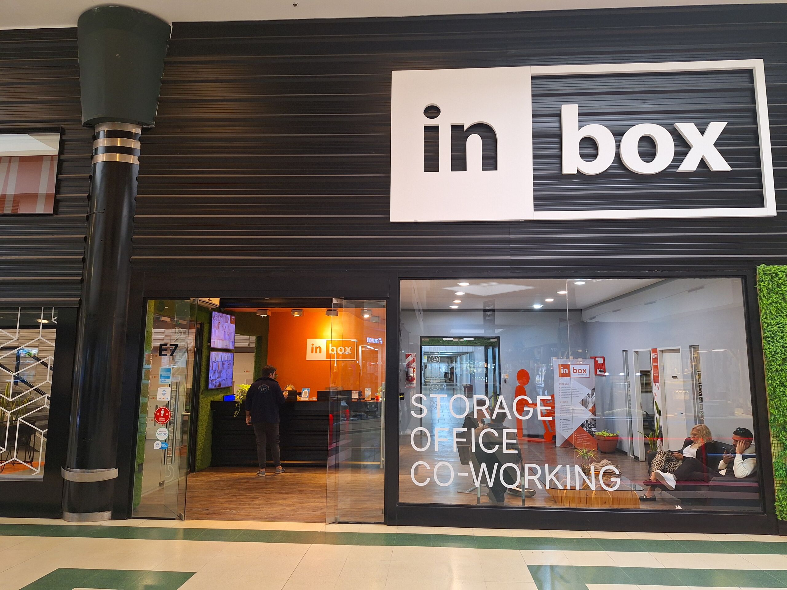 Inbox – Parque Avellaneda Shopping